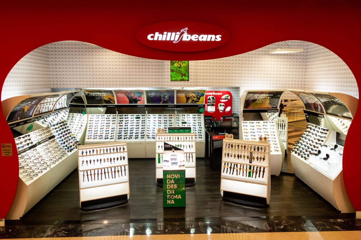 Chilli Beans inaugura 38 lojas e abre 300 vagas - Estrela Guia News ...